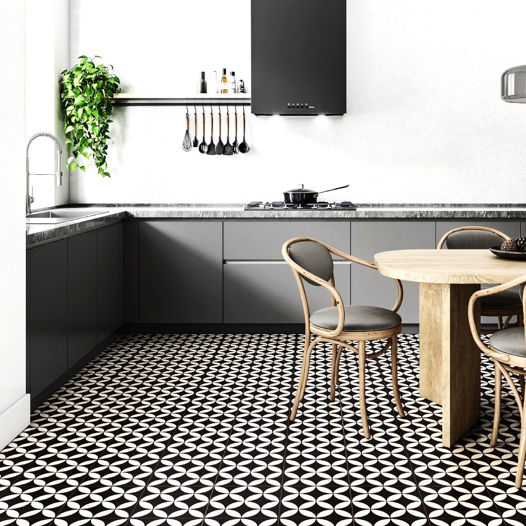 Stamp XL Black-Ivory Pre-Cut Tile 45x45 cm I Tiles DIY
