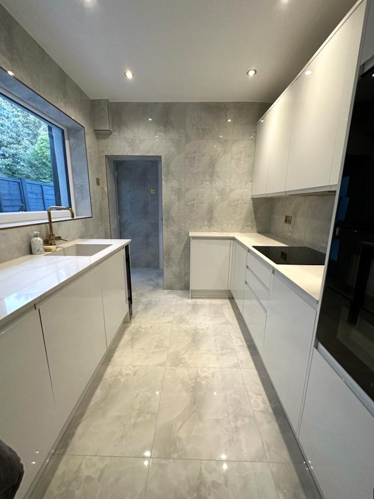 Ice White 60x60 cm Polished Tile I Tiles DIY