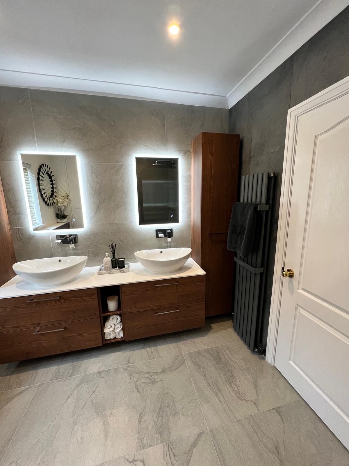 Arena Grey Sugar Polished Onyx Effect Tile 60x120 cm I Tiles DIY