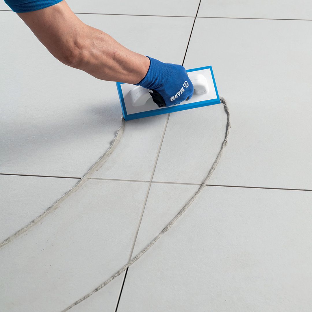 Mapei Ultracolor Plus 145 Terra Di Siena 5kg I Tiles DIY